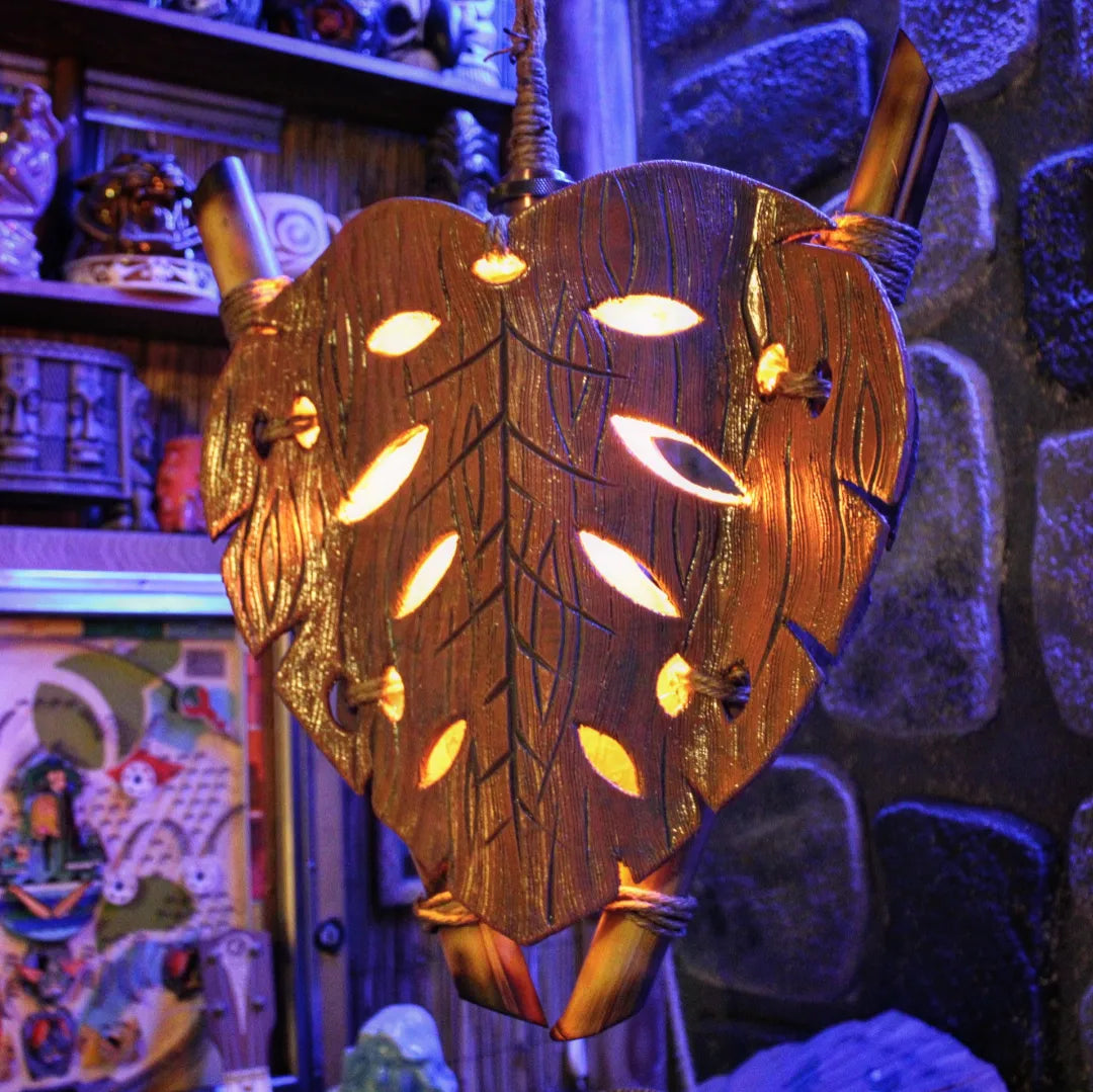 Woodgrain monstera lamp – Taboo Relics